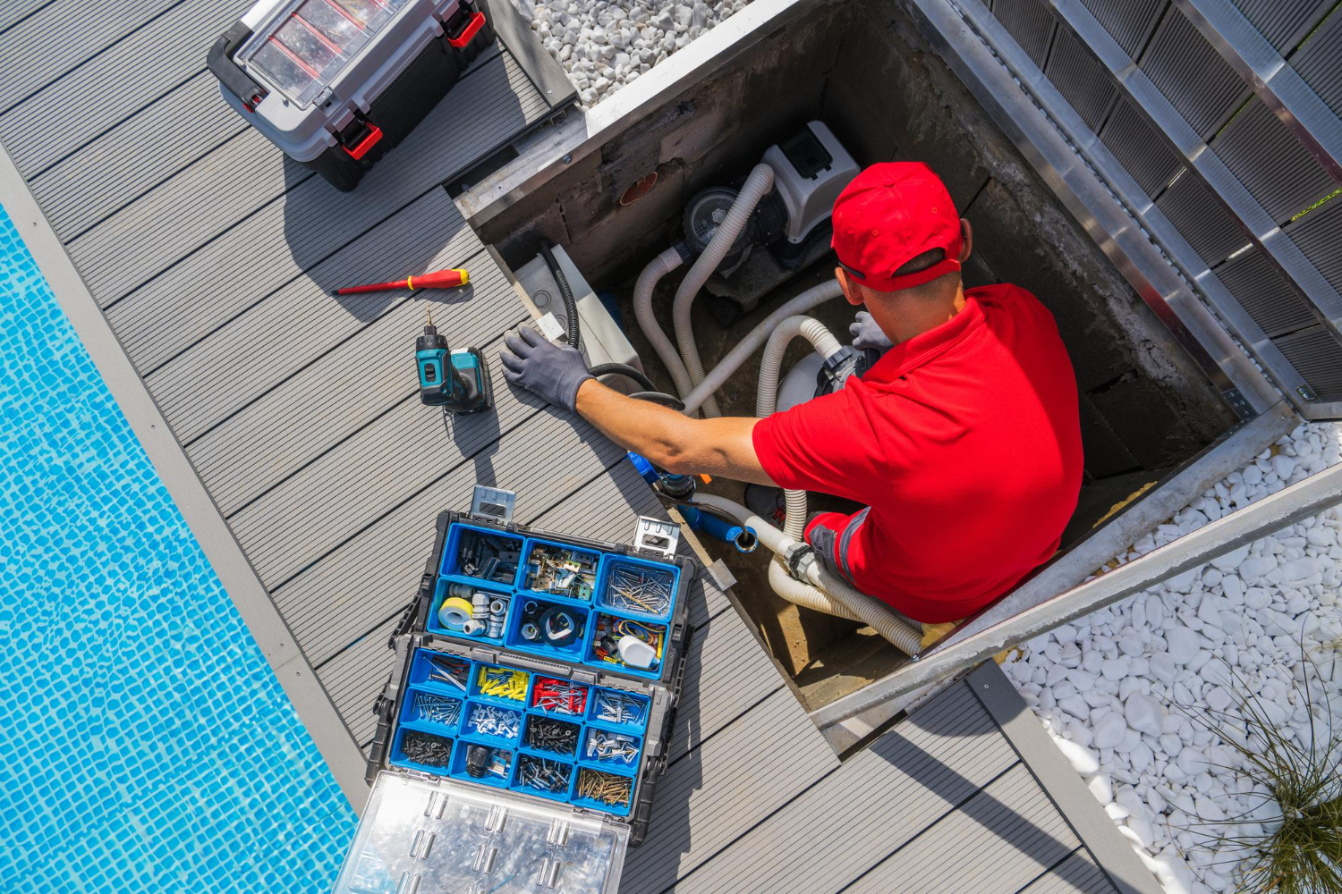 How to spot and fix pool plumbing leaks | Little Dipper Pools